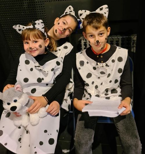 Kazalište Škrabe u Jaski vas poziva na - "Dalmatinere", svoj božićni ...